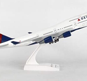 Daron Skymarks Delta 747-400 Airplane Model Building Kit with Gear, 1/ ...