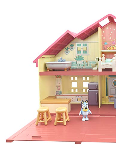 Bluey Mega Bundle Home, BBQ Playset, and 4 Figures | Amazon Exclusive ...