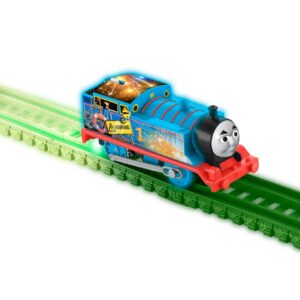 Thomas & Friends Trackmaster Hyper Glow Night Delivery Track Set with ...